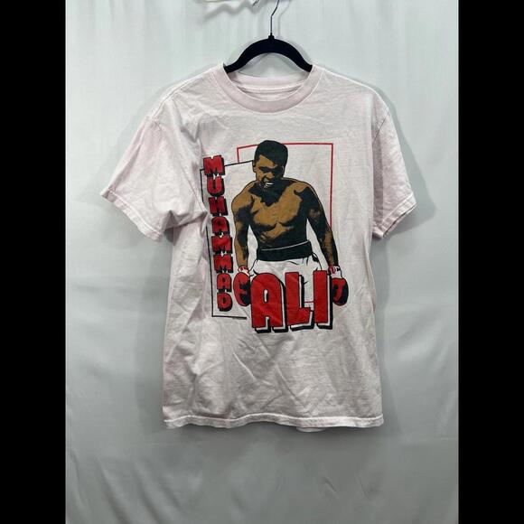 Shirts | Vintage Muhammad Ali Graphic Tshirt Iconic Athlete | Poshmark